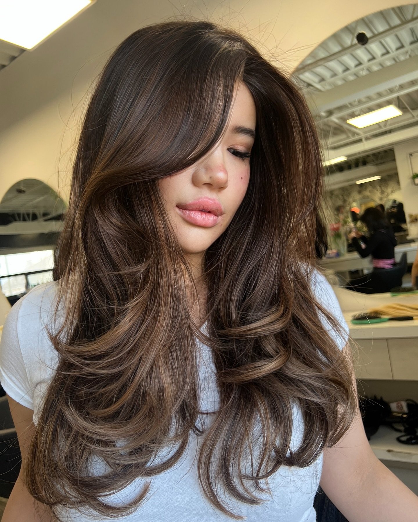 21 Chic & Easy Short & Medium Layered Haircuts Ideas