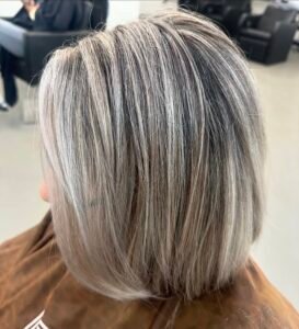 21 Chic Grey Blending Highlights Ideas - Hair Style Nest